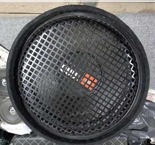 Сабвуфер JBL CS1214T