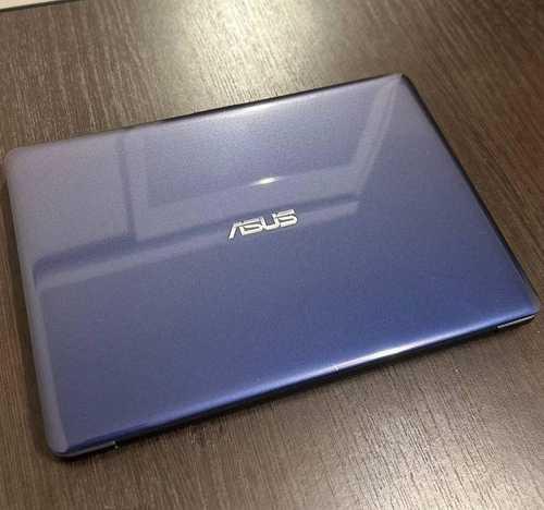 Ноутбук Asus vivobook E203M