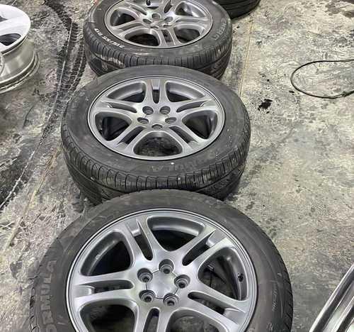 Formula Energy 215/55 R17