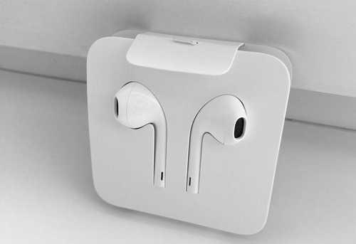 Наушники earpods lightning