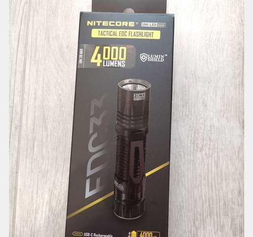 Фонарь Nitecore EDC33