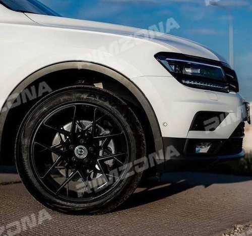 Литой диск HRE R19 5x114.3