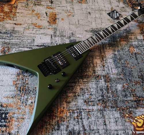 Jackson JS32 King V Matte Army Drab