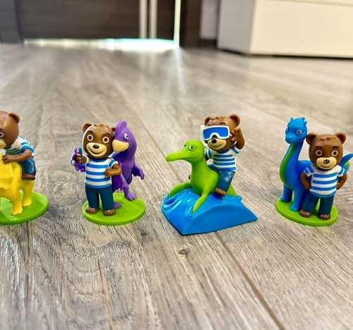 Фигурки игрушки Барни