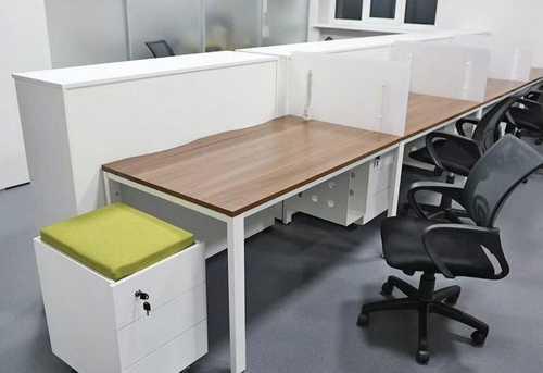 Рабочий стол / письменный стол