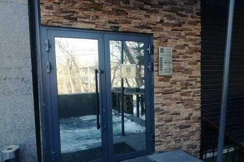 Двери алюминиевые пластиковые окна от завода