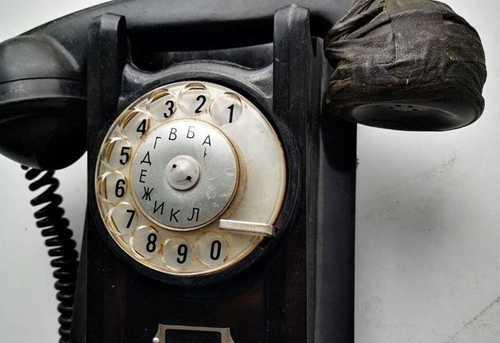 Настенный телефон 1960 года