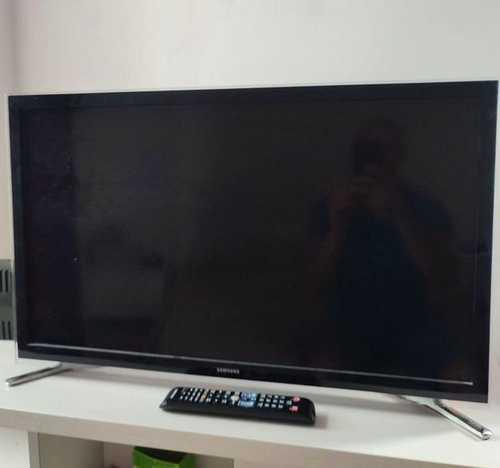 Телевизор Samsung 32' (SMART tv)