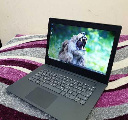 Ноутбук lenovo ideapad Intel Core i5 full HD SSD