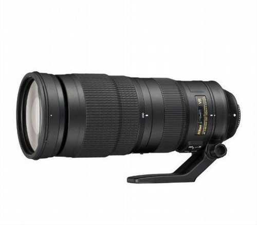 Nikon 200-500mm f/5.6E ED VR AF-S Nikkor