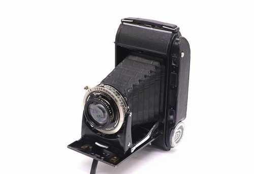 Voigtlander Bessa RF + Helomar 105mm f/3.5