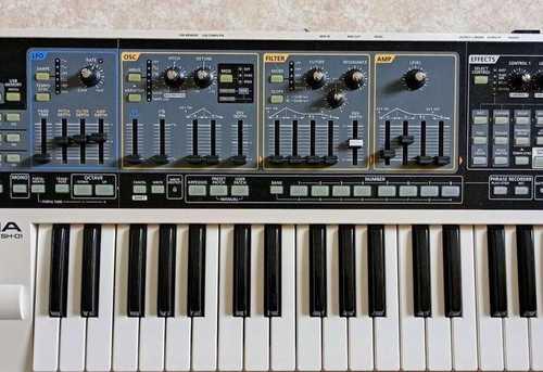 Roland gaia SH-01