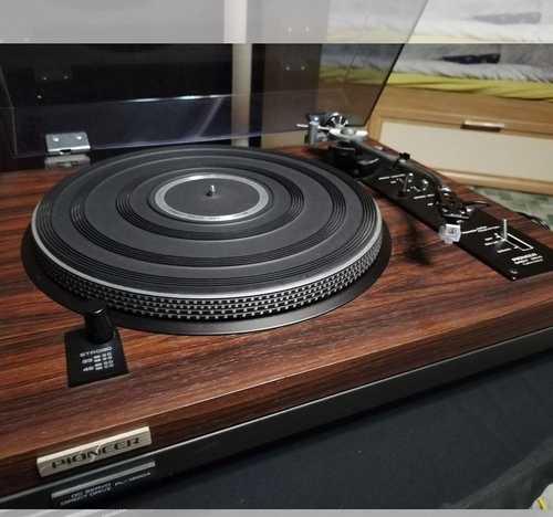 Проигрыватель винила Pioneer PL -1200a