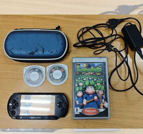 Sony PlayStation Portable Street E1008, 0.004 ГБ