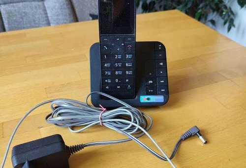 Радиотелефон Panasonic KX-TGH220 черный