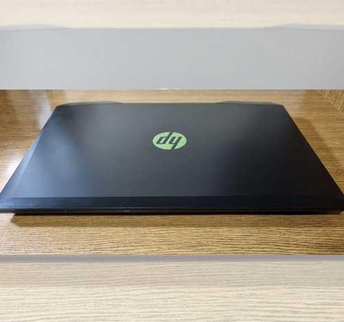 HP Pavilion Gaming 15 1650 16 GB/1 TB