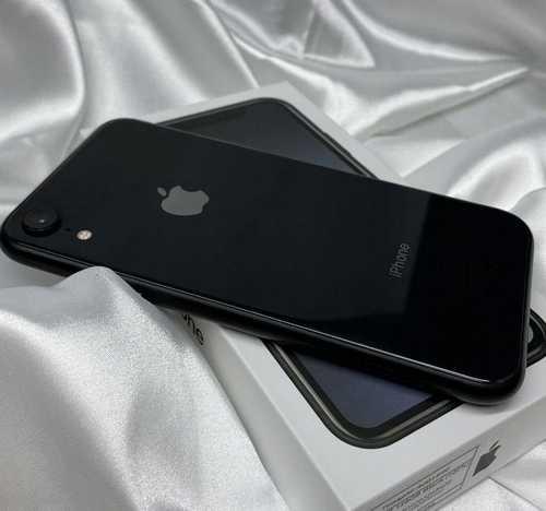 iPhone Xr, 128 ГБ