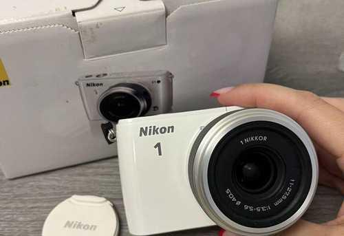 Компактный фотоаппарат Nikon 1 S1