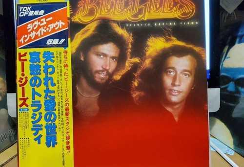 Bee Gees – Spirits Having Flown