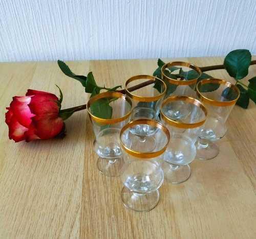 Стопки на ножке с золотым ободком 6 шт