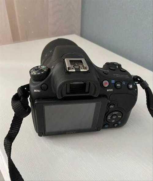 Цифровая фотокамера Sony SLT-A58M Kit (18-135)