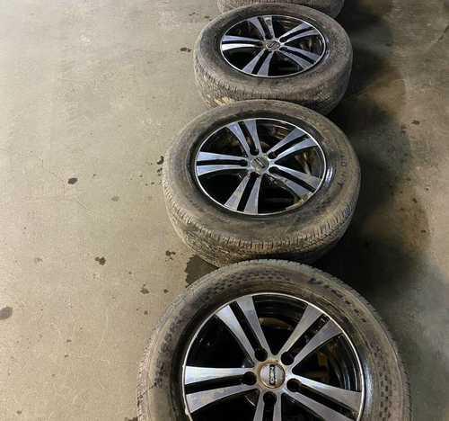 Колеса летние r16 215/65 r16 Viatti Bosco H/T