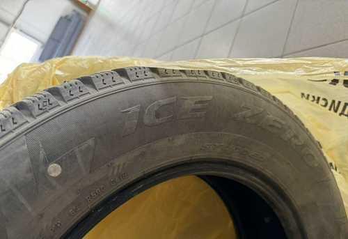 Pirelli Ice Zero 225/65 R17