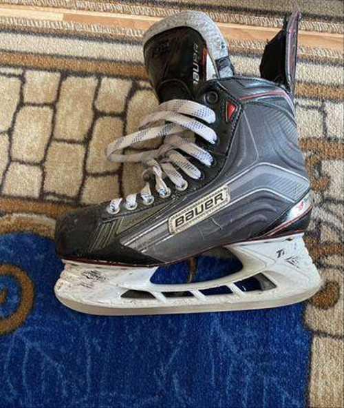 Хоккейные коньки bauer 42,5 размер