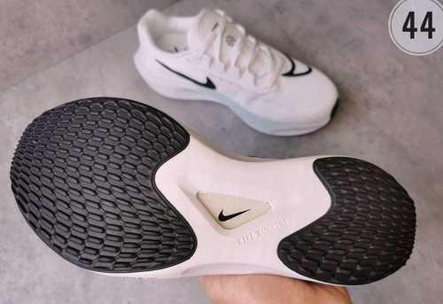 Кроссовки nike fly 5 белые