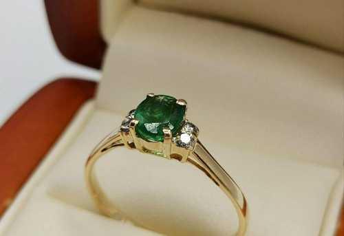 Золотое кольцо с бриллиантом и изумрудом