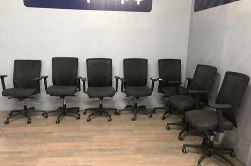 Кресло компьютерное офисное руководителя менеджера