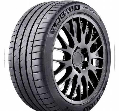 Michelin Pilot Sport 4 S 285/35 R22