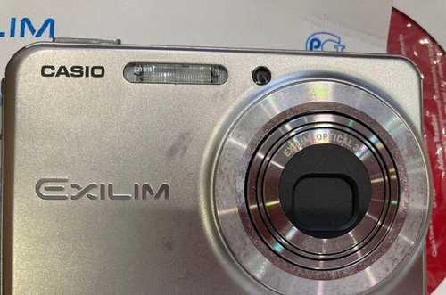 Цифровой фотоаппарат Casio EX-S880