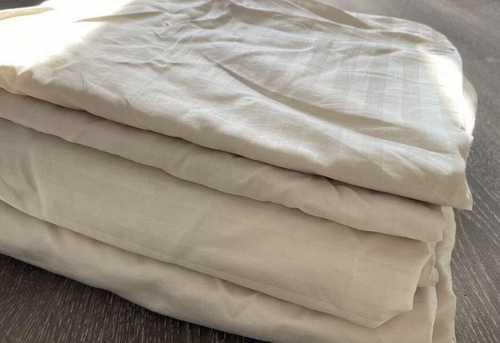 Постельное белье и подушка