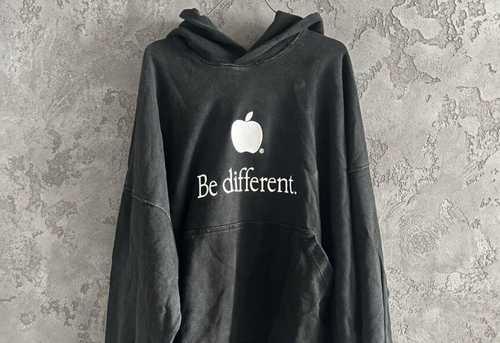 Balenciaga be different худи