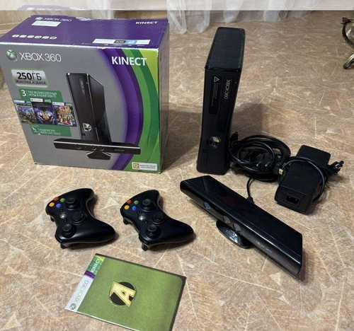 Приставка Xbox 360 s, 2 геймпада, kinect, прошитая