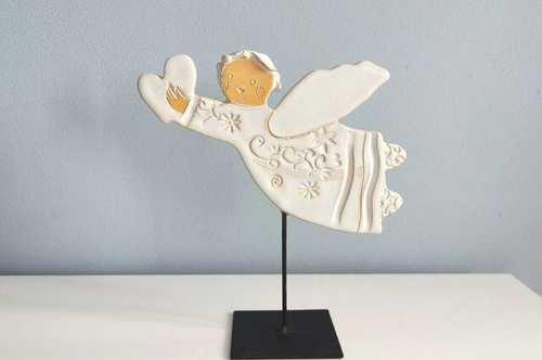 Ангел на подставке керамика белая глазурь ручная р
