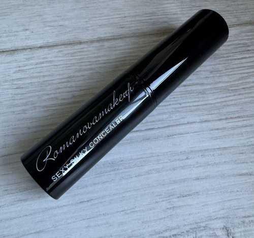 Romanovamakeup консилер light