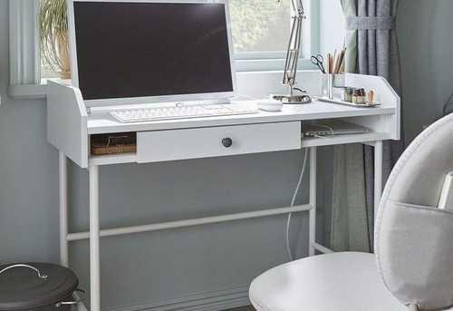 Письменный стол IKEA белый hauga