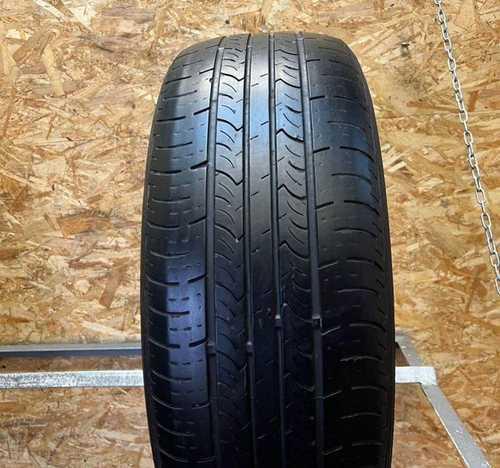 Roadstone Classe Premiere CP672 215/60 R17