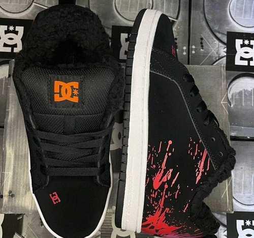 Кроссовки дутыши DC Shoes зимние