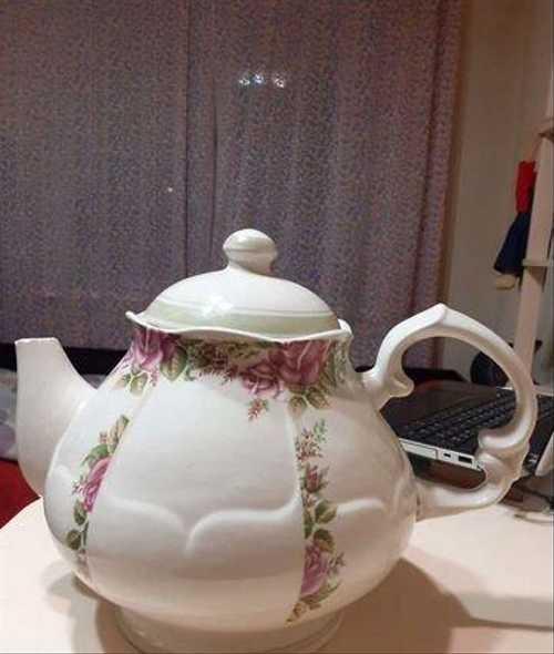 Чайник большой