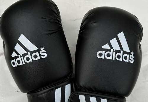 Боксерские перчатки Adidas кожзам 6оз
