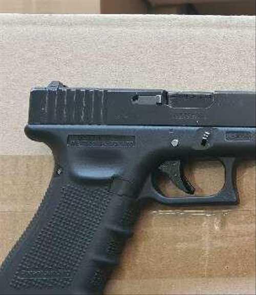 Страйкбольный пистолет glock 18