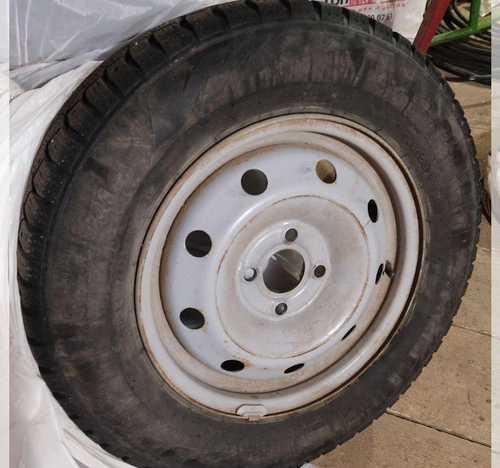 Зимние колеса 185/70 r14 Renault Logan