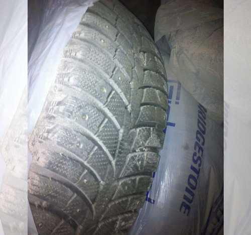 Laufenn I Fit Ice LW 71 225/55 R18 102T