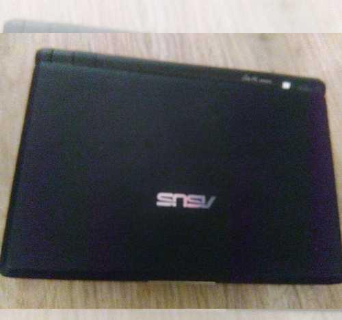 Нетбук asus eee pc 700