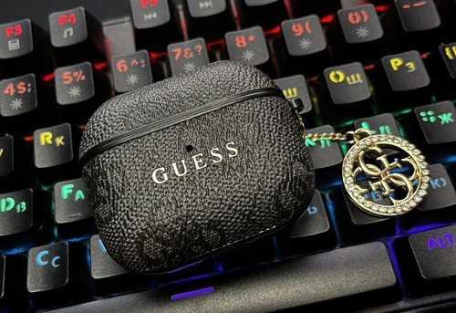 Чехол guess для наушников airpods 3 из экокожи