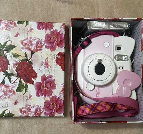 Фотоаппарат Instax Hello Kitty   пленка