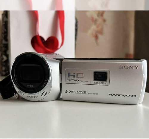 Видеокамера sony handycam